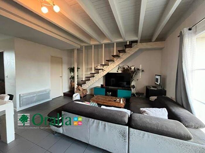 Maison à louer - Macau - 3 pièces - 2 chambres