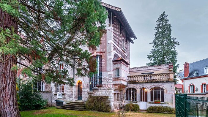 Maison à vendre - Fontainebleau - 11 pièces - 5 chambres