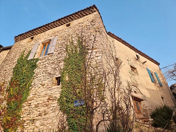 Maison à vendre - Saou - 6 pièces - 4 chambres