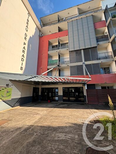 Appartement à louer - Saint-Denis, Le Butor, Champ-Fleuri, Sainte-Clotilde - 1 pièce