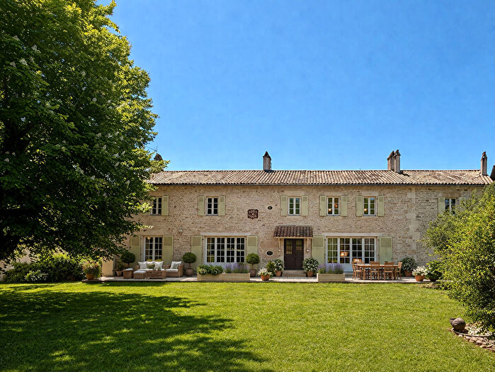 Maison 10 pièces à vendre - Périgné