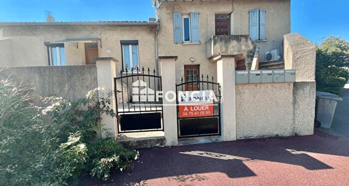 Appartement à louer - Bord du Rhone-Village, Guilherand-Granges - 1 pièce