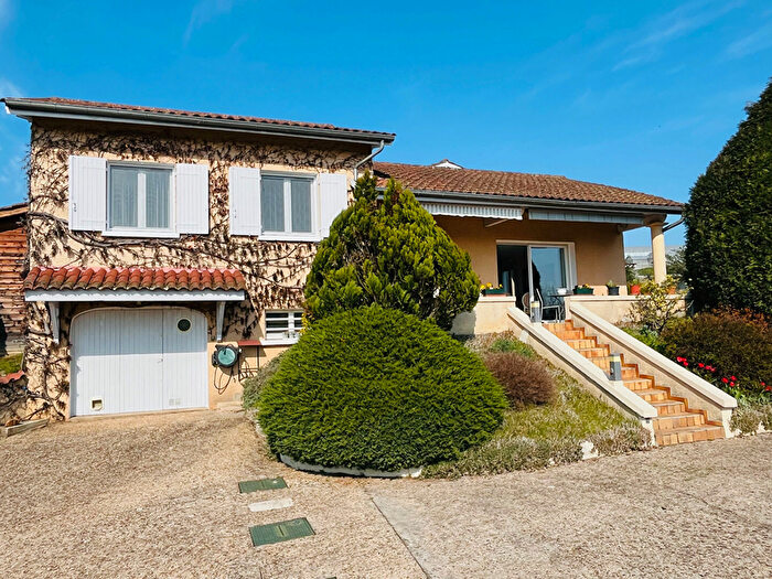 Maison à vendre - Légny - 5 pièces - 3 chambres