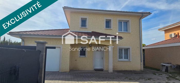 Maison 4 pièces à Charvieu-Chavagneux, à vendre