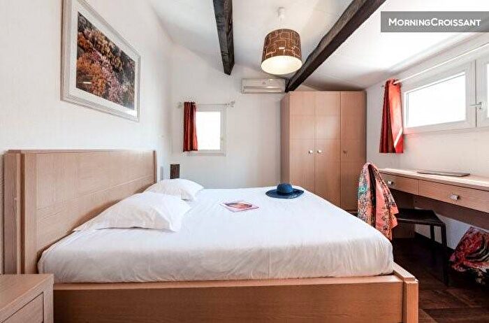 Appartement à louer - Maure Vieille-La Napoule, Mandelieu-la-Napoule - 2 pièces - 1 chambre