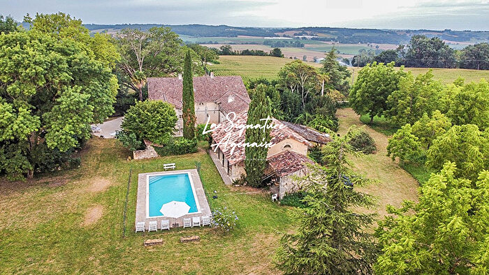 Francescas : Maison 10 pièces à vendre