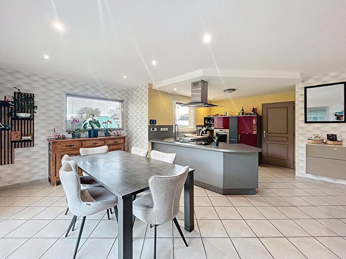 Maison à vendre - Grand-Champ - 5 pièces - 4 chambres