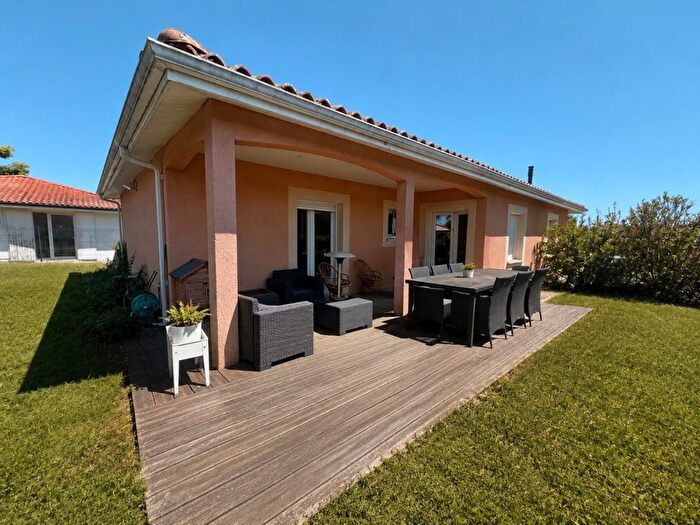 Maison 4 pièces à Saint-Laurent-Médoc, à vendre