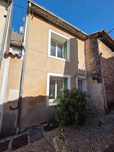 Saint-Paul-Trois-Châteaux : Maison 3 pièces à louer
