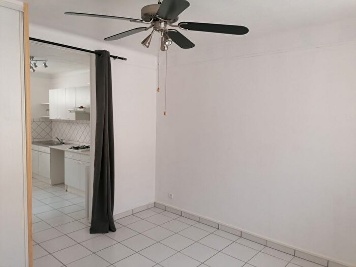 Appartement à louer - Port-la-Nouvelle - 1 pièce