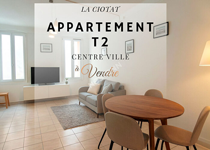 Appartement à vendre - La Ciotat, Centre-ville - 2 pièces - 1 chambre