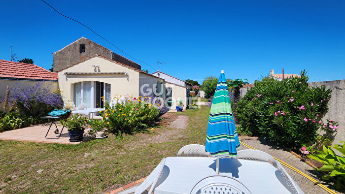 Maison à vendre - La Barre-de-Monts - 10 pièces - 5 chambres