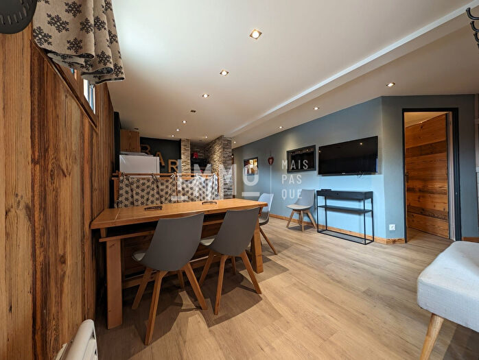 Appartement à vendre - Peisey-Nancroix - 5 pièces - 4 chambres