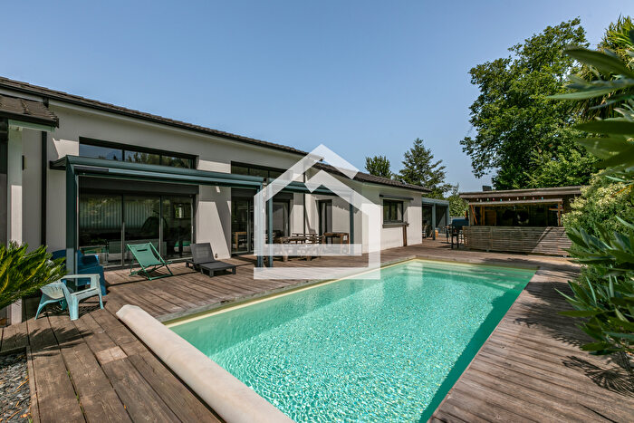 Saint-Aubin-de-Médoc - Maison 7 pièces à vendre