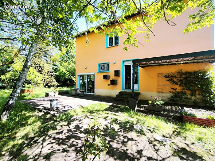 Maison à vendre - Saint-Jory - 4 pièces - 3 chambres