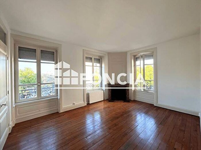 Appartement à louer - Monplaisir Lumière, Lyon ème arrondissement - 4 pièces - 3 chambres