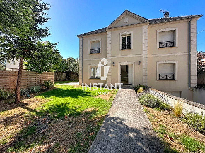 Créteil, Val de Brie - Appartement 7 pièces à louer