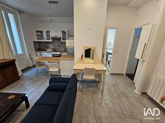 Appartement à louer - Centre Ville, Clichy - 3 pièces - 2 chambres