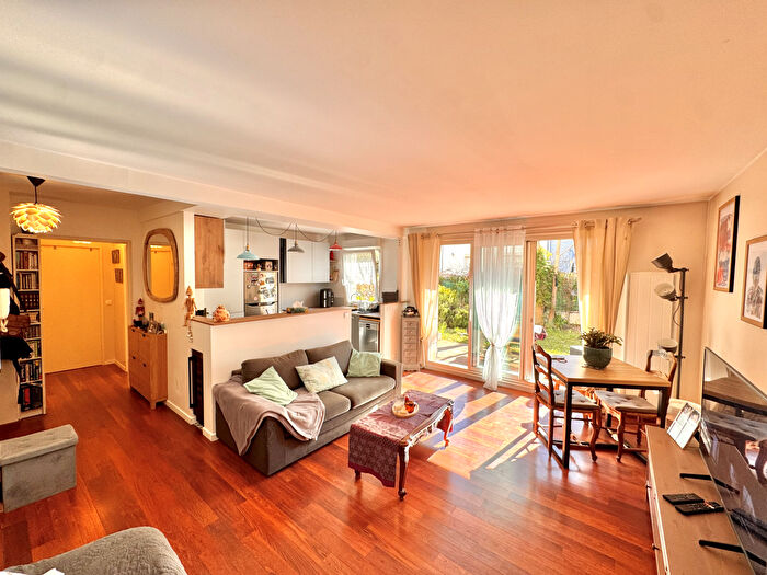 Appartement à vendre - Courbevoie, Marceau République - 2 pièces - 1 chambre