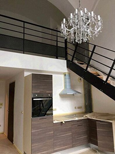 Appartement à louer - Valenciennes - 2 pièces - 1 chambre