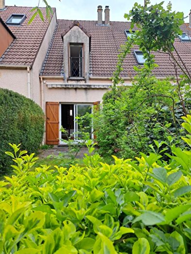 Maison 4 pièces à vendre à Bois-dArcy, Les Jardins dArcy, La Normandie, La Colombe