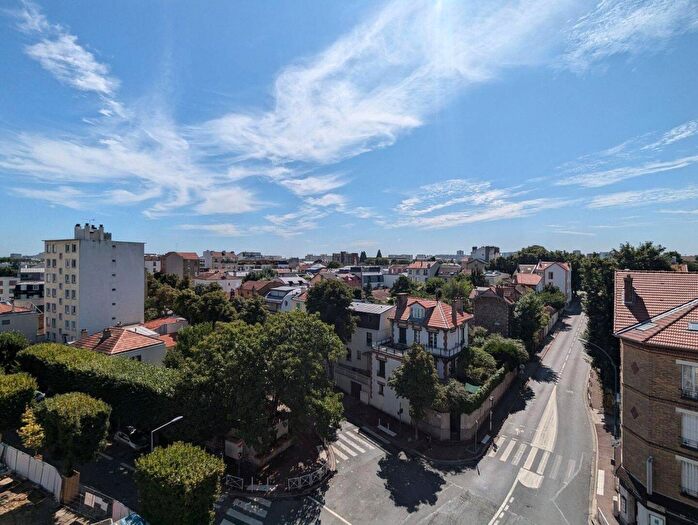 Appartement à vendre - Issy-les-Moulineaux, Centre-ville, Corentin Celton, Les Varennes - 5 pièces - 4 chambres