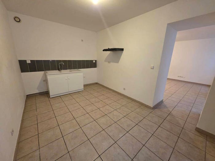 Appartement 4 pièces à louer à Ouest, Pont-Saint-Esprit