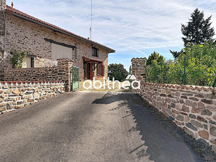 Maison 4 pièces à Saint-Martin-le-Vieux, à vendre