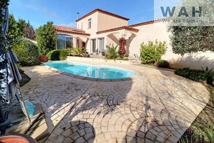 Maison à vendre - Plaissan - 4 pièces - 3 chambres