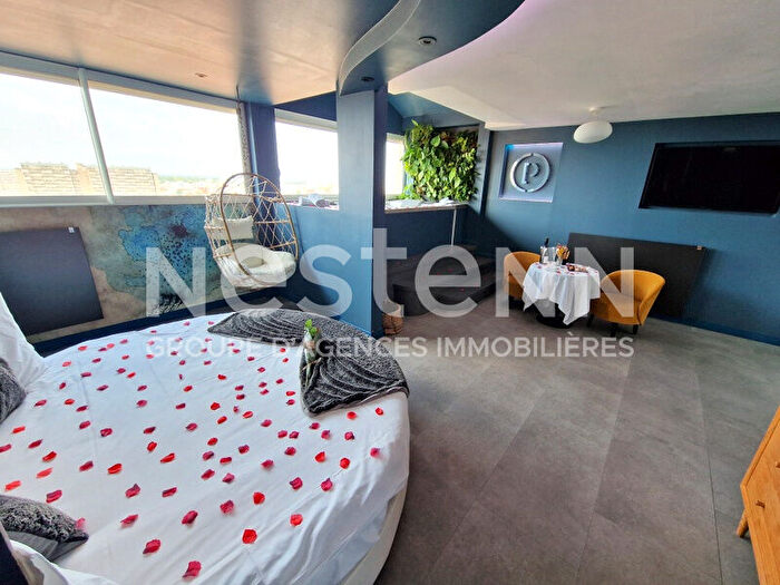 Appartement à vendre - Toulouse, Saint-Cyprien - 3 pièces - 2 chambres