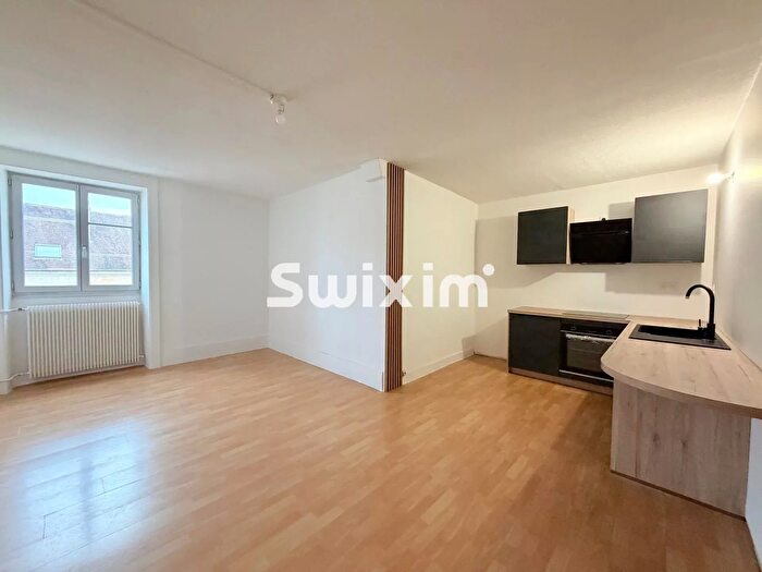 Appartement à vendre - Lons-le-Saunier, Centre-ville - 3 pièces - 2 chambres