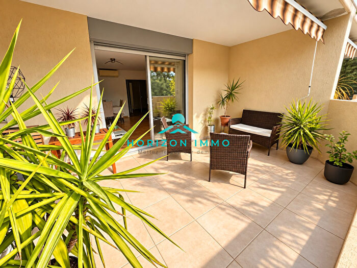 Appartement 4 pièces à vendre à Saint-Laurent-du-Var, Centre-ville, Rascas, Notre-Dame, Condamines