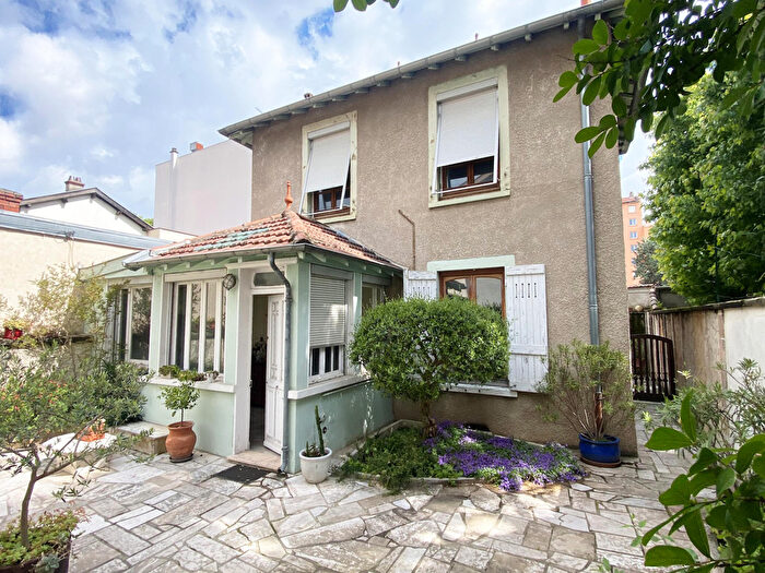 Maison 3 pièces à Lyon 8ème, Bachut, Transvaal, à vendre