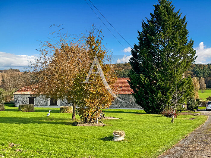 Maison à vendre - Salles - 8 pièces - 4 chambres