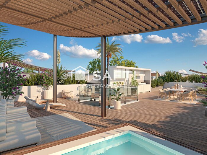 Appartement à vendre - Saint-Jean-de-Védas - 4 pièces - 3 chambres