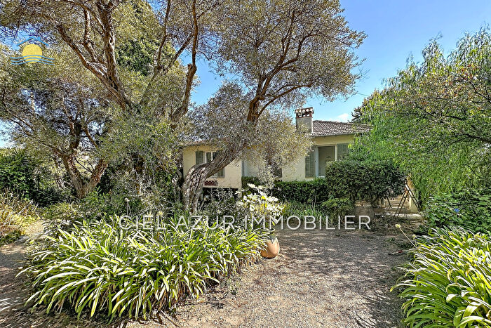Maison 4 pièces à vendre à Antibes, Antibes-les-Pins, Trianon, Le Fournel, Peyregoue
