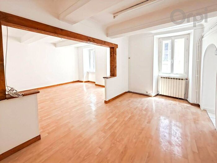 Appartement 3 pièces à Laragne-Montéglin, à louer