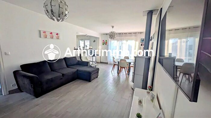 Maison à vendre - Savigny-le-Temple, Plessis-le-Roi - 5 pièces - 3 chambres