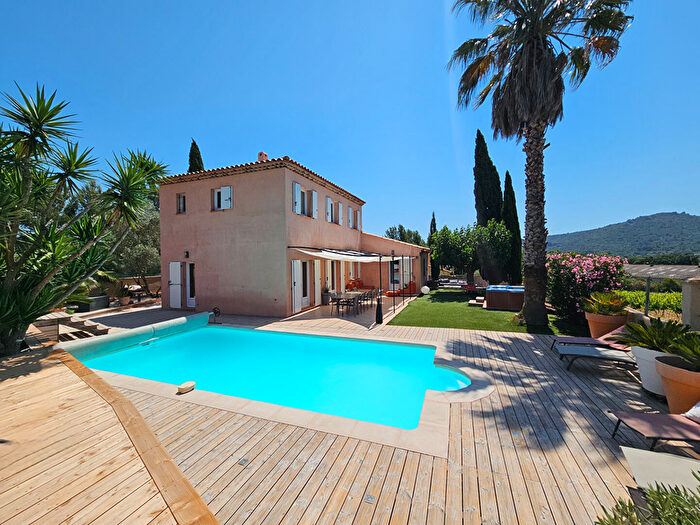 Maison 5 pièces à vendre à La Crau, Les Sauvans, La Gensolenne, La Monache, La Bastidette