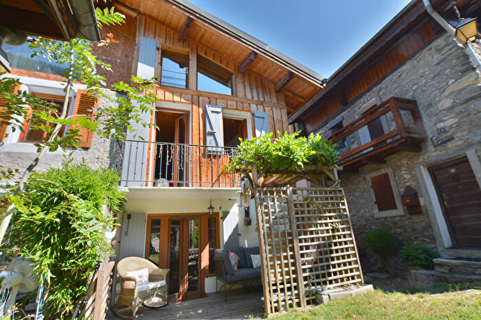 La Perrière : Maison 5 pièces à vendre