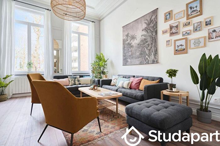 Appartement à louer - Wazemmes, Lille - 1 pièce - 4 chambres