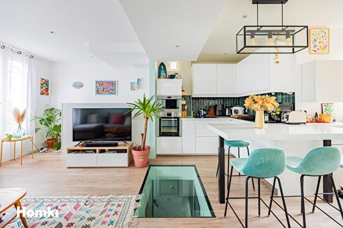 Appartement à vendre - Colombes, Henri Martin Estienne dOrves - 3 pièces