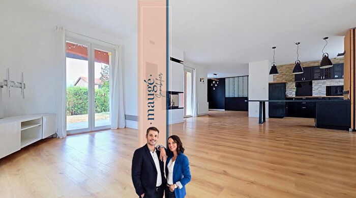 Maison 6 pièces à vendre - Saint-Bonnet-de-Mure