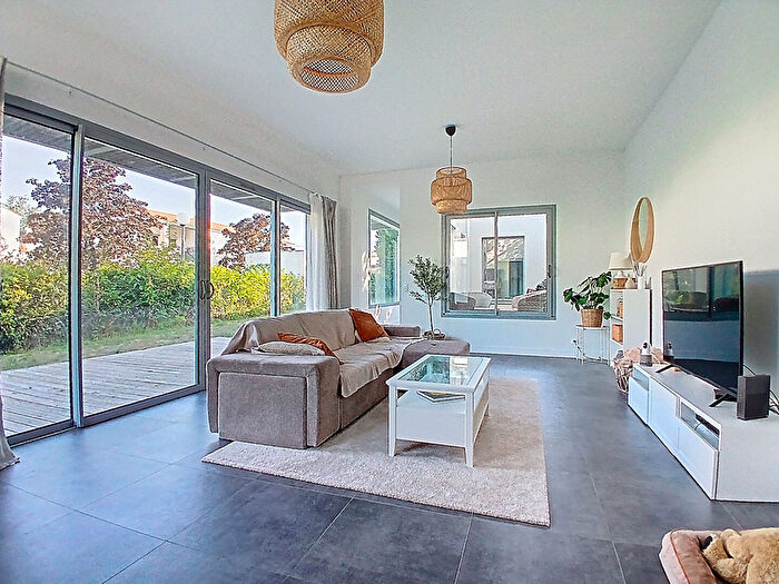 Maison à vendre - Bruges, Vigean, Fassies - 6 pièces - 4 chambres