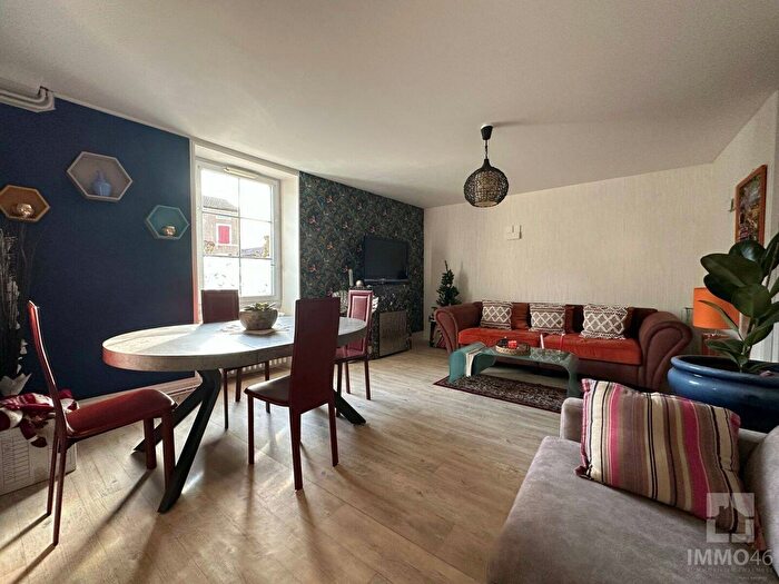 Appartement à louer - Luzech - 3 pièces - 2 chambres