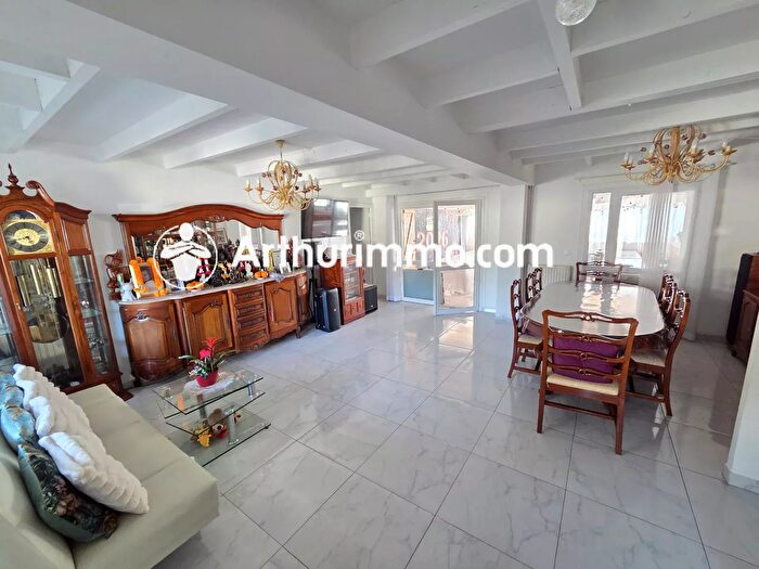 Maison 5 pièces à vendre - Savigny-le-Temple, Plessis-le-Roi