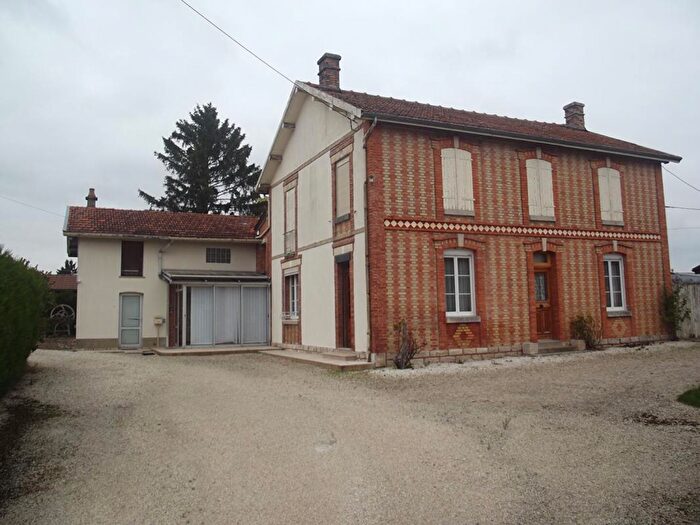 Maison à vendre - Maizières-lès-Brienne - 8 pièces - 3 chambres