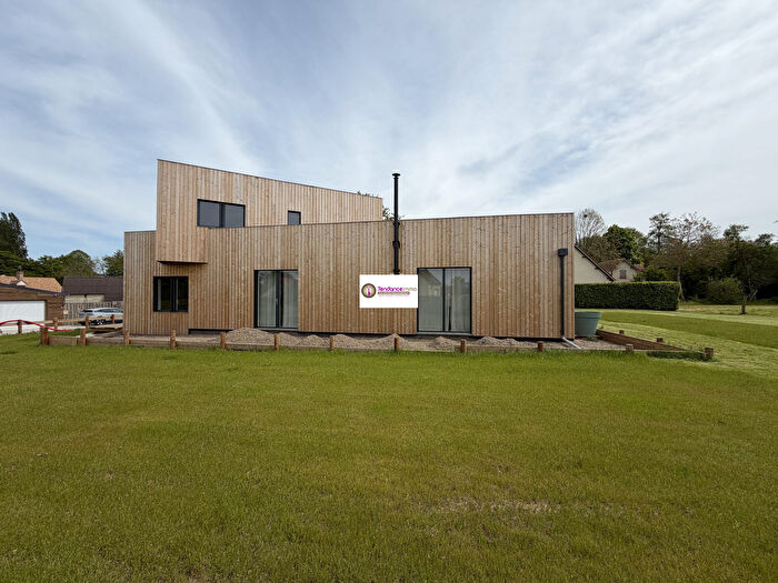 Maison 4 pièces à vendre à Le Mêle-sur-Sarthe