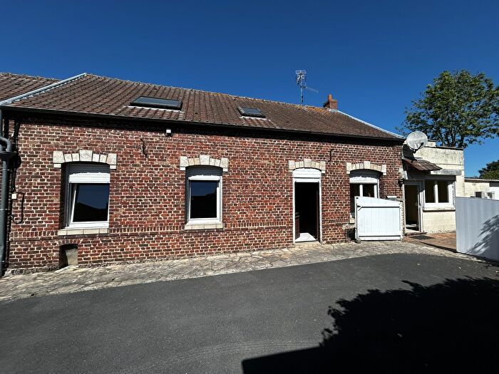 Maison à vendre - Awoingt - 8 pièces - 4 chambres
