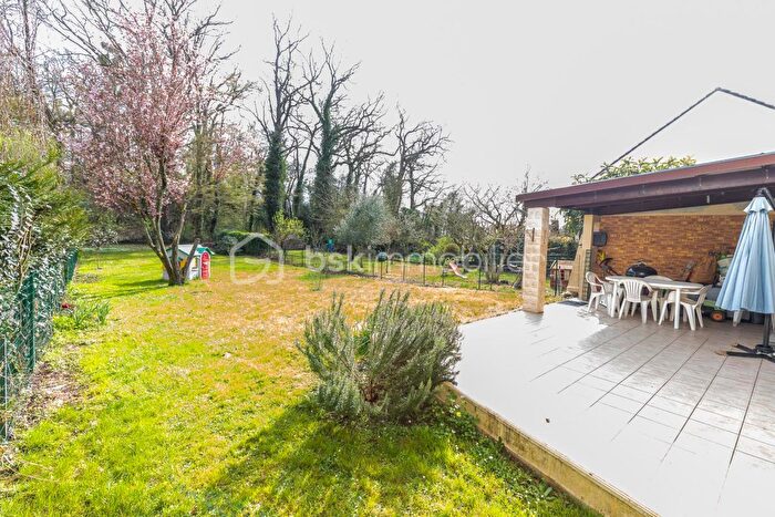 Maison à vendre - Vert-le-Grand - 5 pièces - 4 chambres